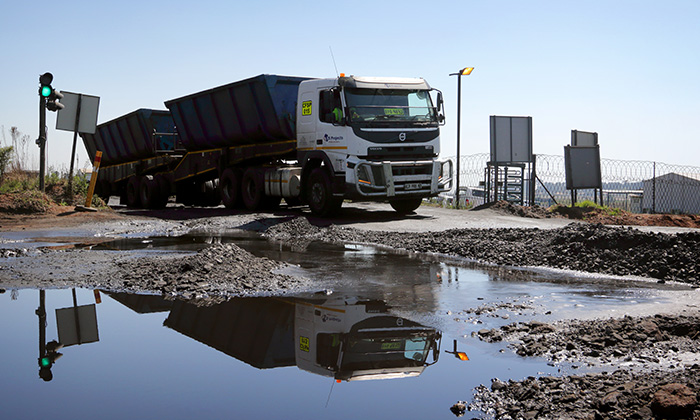 The coal mining life cycle - Mining for schools